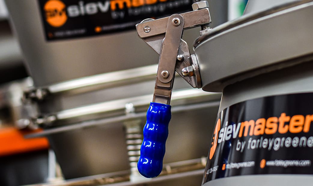 A Guide to Sieving Machinery - Farleygreene Sieving Equipment and ...